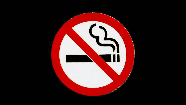 El tabaco es perjudicial para nuestros ojos